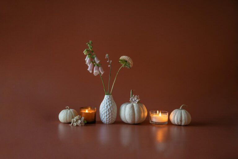 19 Fall Desk Decor Ideas for Cozy Autumn Vibes in Your Workspace