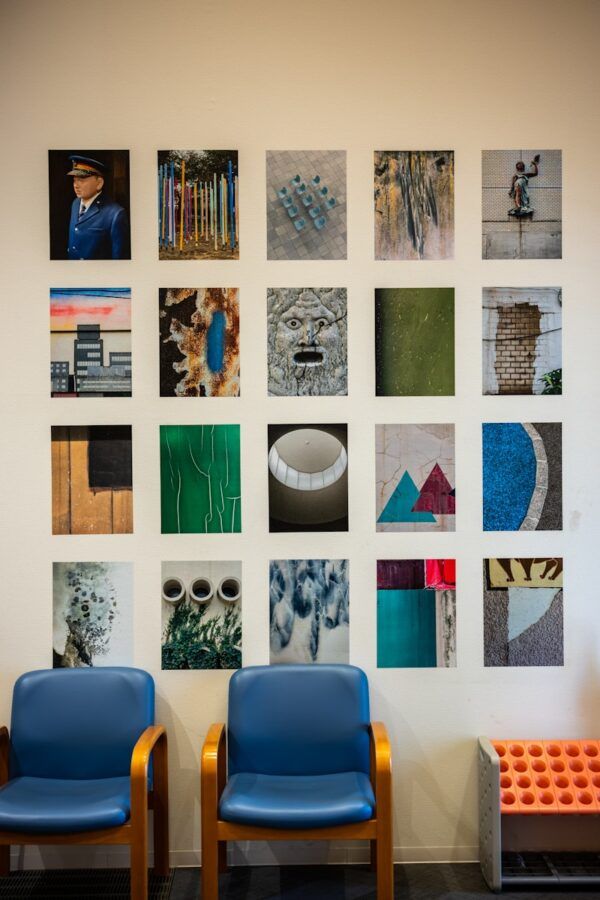 30 Office Wall Design Ideas to Inspire Your Workforce
