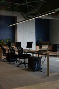 25 Inventive Home Office Layout Ideas to Inspire Your Dream Workspace